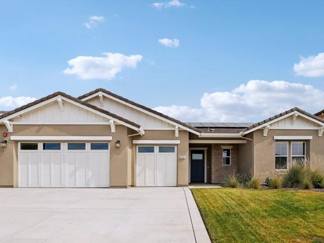 300 Turnberry Ct, Lincoln, CA 95648