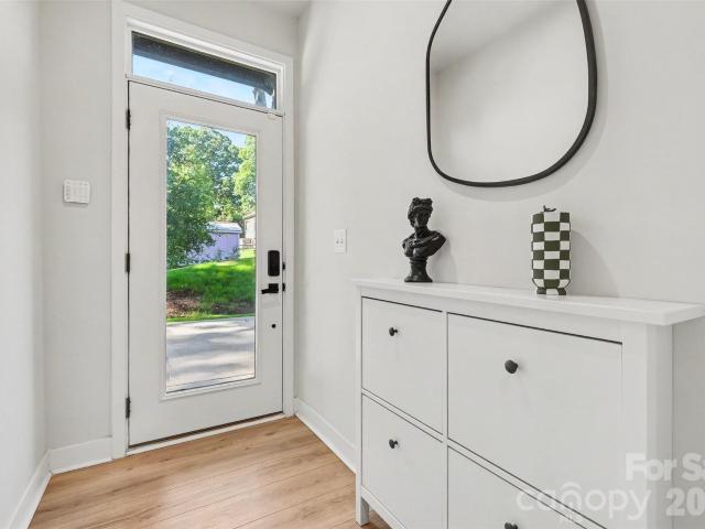 300 Twinflower Lane