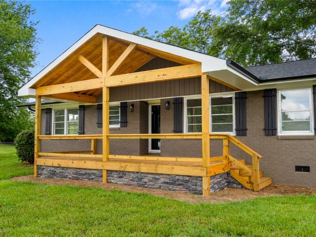 300 Vandiver Road