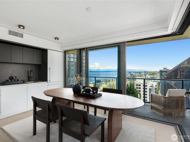 300 Virginia Street # 2602