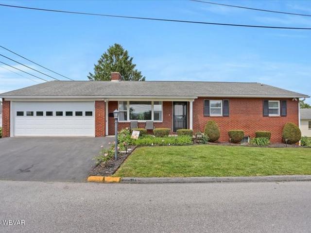 300 York St, Lock Haven, PA 17745