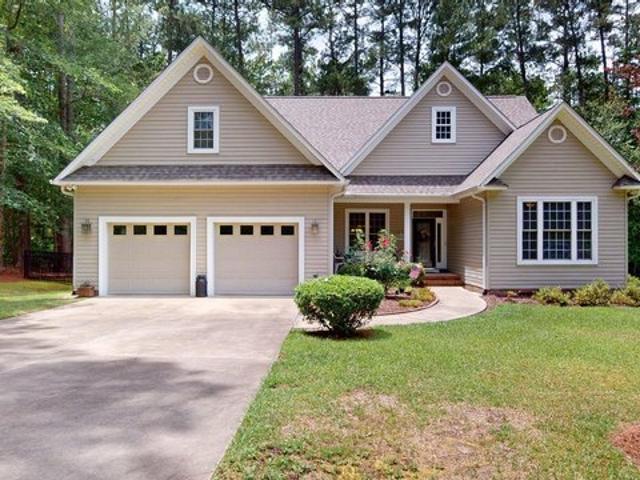 30140 Sandstone Ln, Wagram, NC 28396