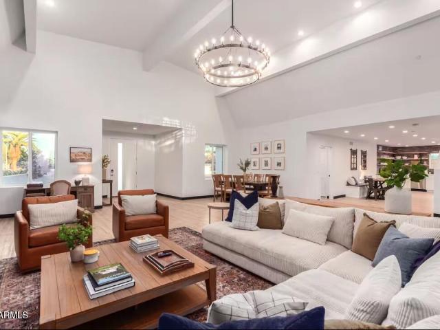 3014 N 61st Pl, Scottsdale, AZ 85018 | MLS #6776 | Compass