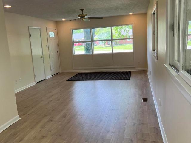 3014 Boaires Ln