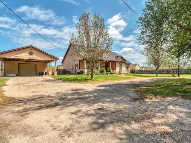 3014 Bowser Road