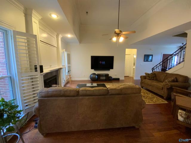 3014 Box Canyon Road