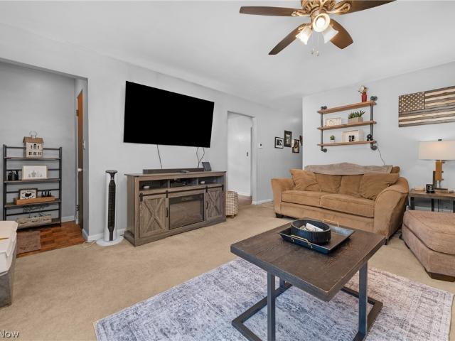 3014 Center Drive