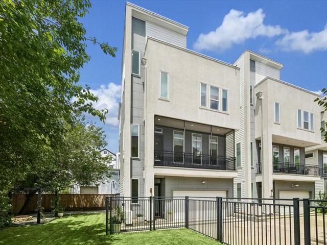 3014 Dolores Park Ln, Houston, TX 77057