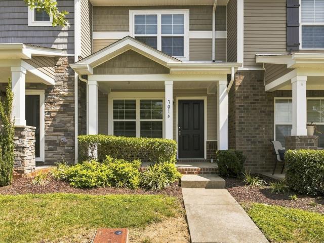 3014 Friars Trl