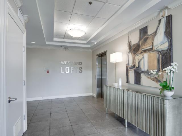 3014 Hedrick St # 504