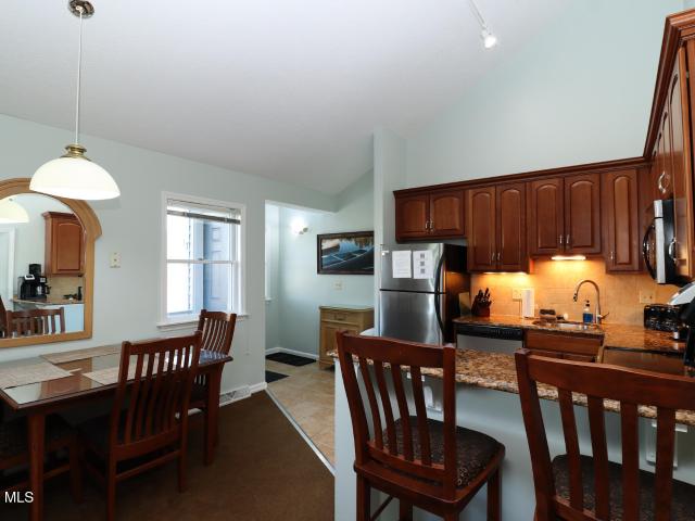 3014 Lake Shore Drive 17A #