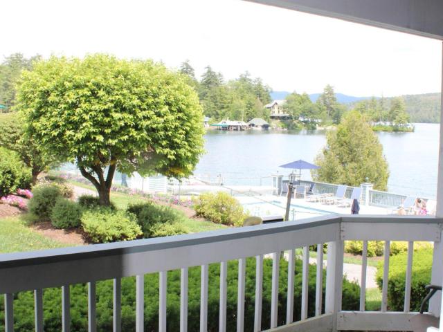 3014 Lake Shore Drive 8C #