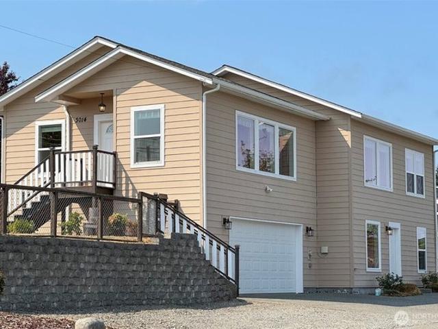 3014 S Peabody St, Port Angeles, WA 98362