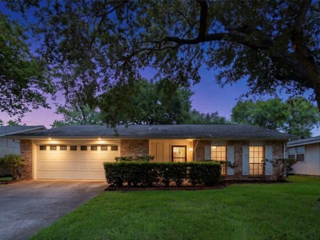 3015 Meadowview Dr, Missouri City, TX 77459