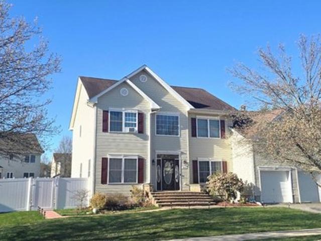 3015 Molly Pitcher Dr, New Windsor, NY 12553
