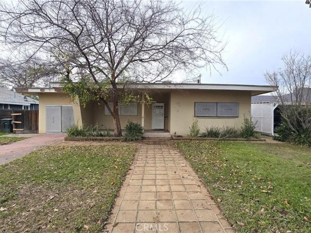 3015 N Adoline