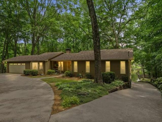 3015 Cardinal Lake Cir NW, Duluth, GA 30096