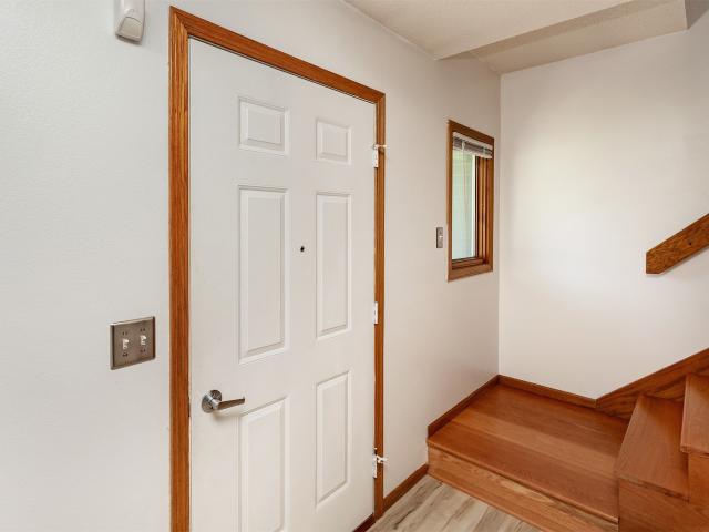 3015 Deerpath Court