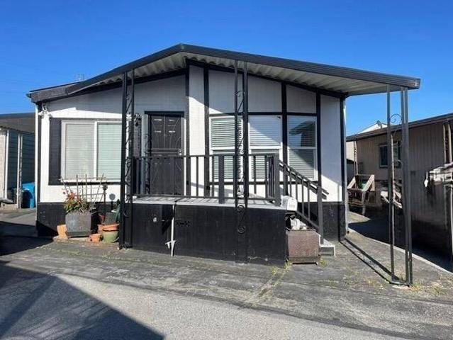 3015 E Bayshore Rd, Redwood City, CA 94063