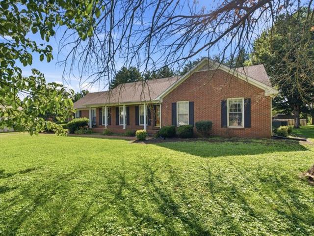 3015 Hartford Dr, Murfreesboro, TN 37129