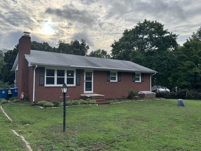 3015 Pleasant Ridge Rd, Summerfield, NC 27358