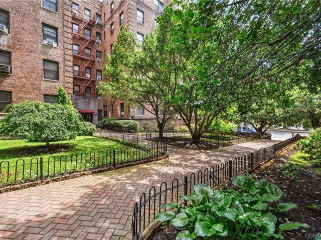 3015 Riverdale Avenue 5F