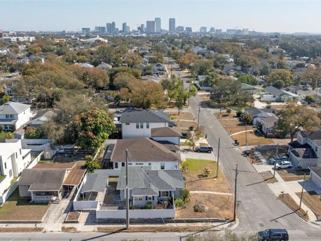 3015 W North B St, Tampa, FL 33609 | MLS #TB8477 | Compass