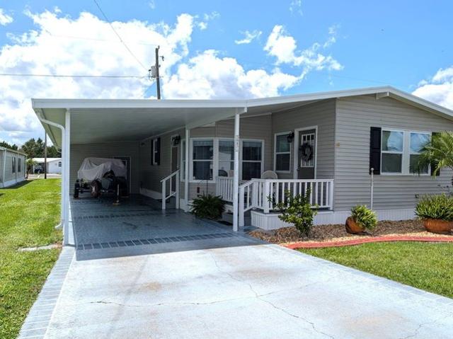 3015 Wisconsin Dr, Sebring, FL 33870