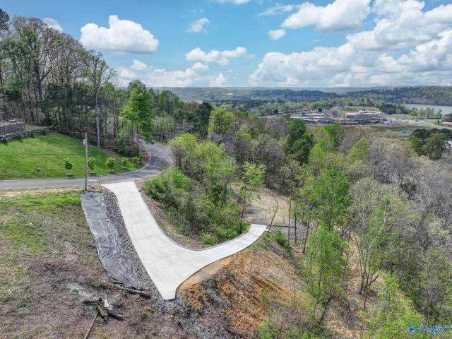 3015 Woodvue Road