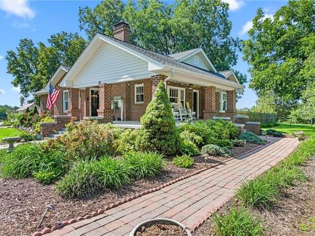 3016 NC Highway 62 E, Liberty, NC 27298