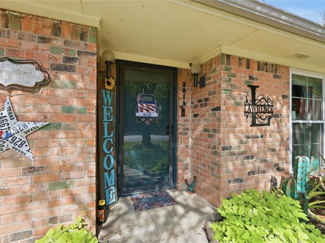 3016 Arapaho Road