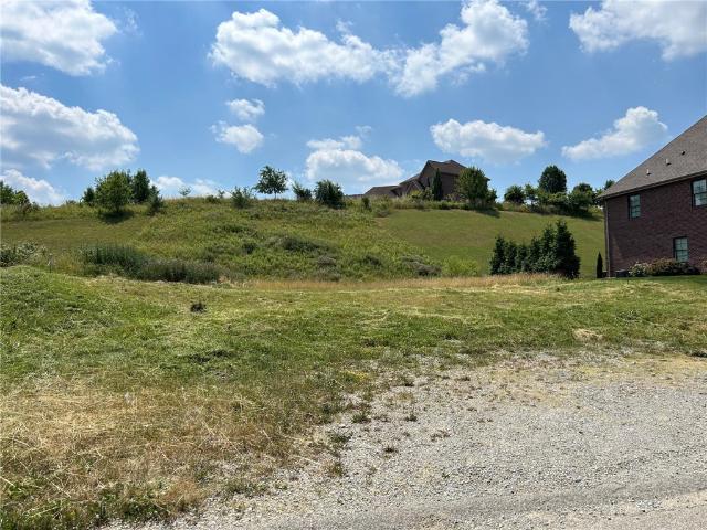 3016 Chestnut Ridge Dr