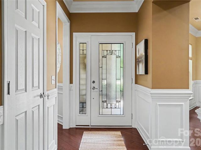 3016 Chipper Court
