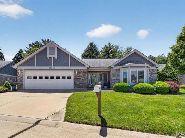 3016 Devilla Trl Unit 23A, Saint Charles, MO 63301