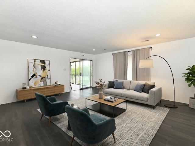3016 Lake Shore Drive # E