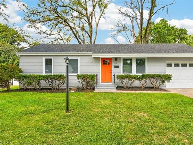 3016 Porter Rd, Independence, MO 64055