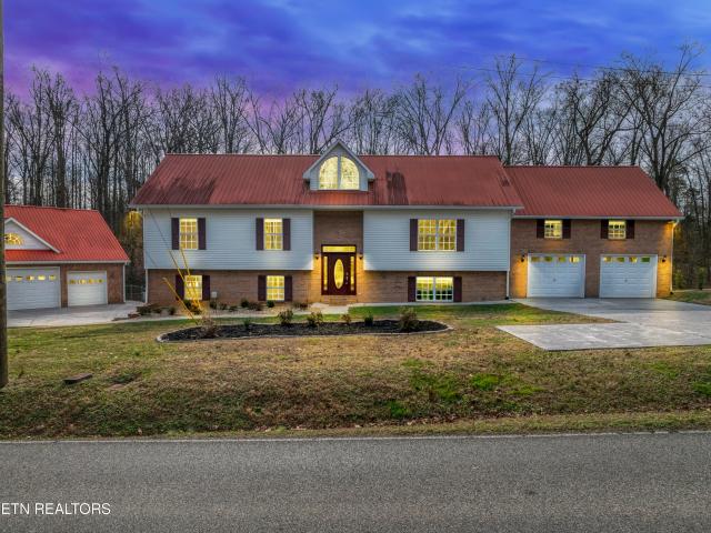 3016 Tipton Station Rd