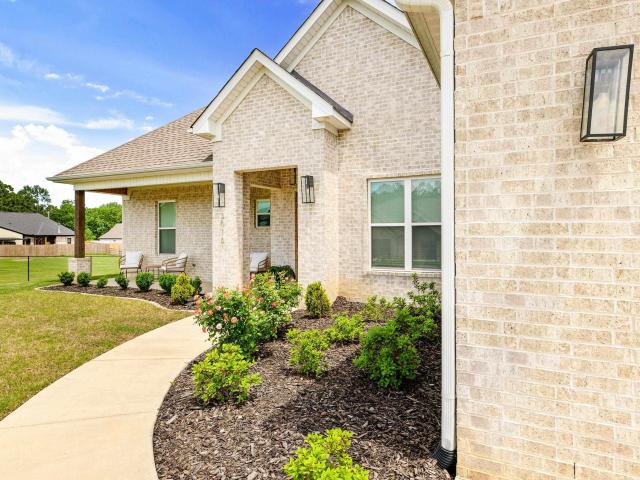 3016 Vincintage Cove