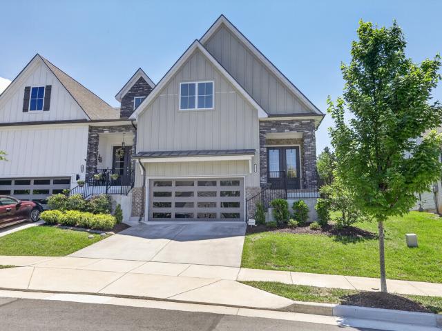 3016 Wiltshire Park Pl