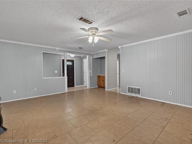 3016 Windrift Cove
