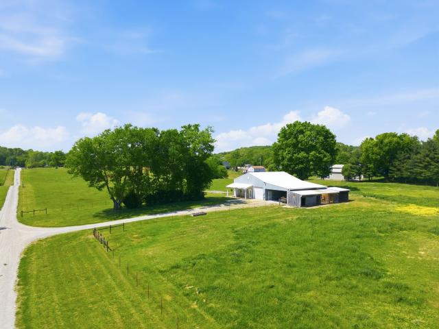 3017 Abigail Ln
