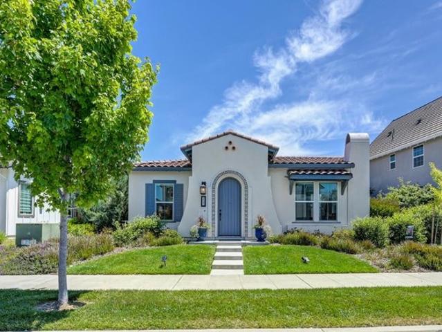 3017 Bedford Falls Way, Sacramento, CA 95818