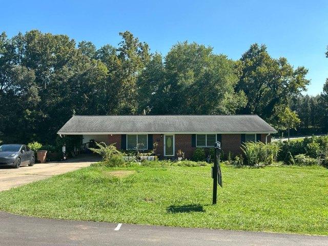3017 Lake Dr, Shelby, NC 28152