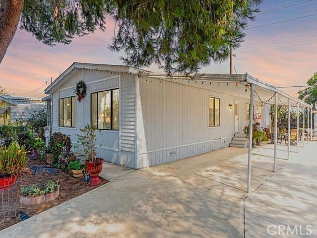 3017 Lake View Dr, Perris, CA 92571