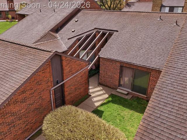 3017 Lindenwood Drive