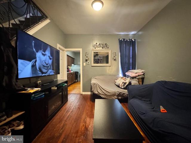 3017 Tulip Street
