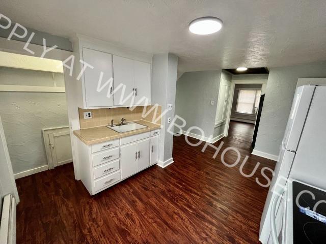 3018 McArthur 1 Bedroom Apartment for Rent at 3018 Mcarthur Dr, Fort Wayne, IN 46809 Southwest Waynedale