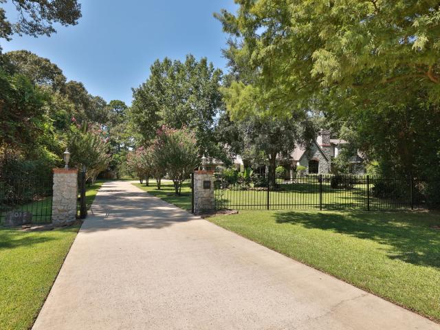 3018 McDonald Court