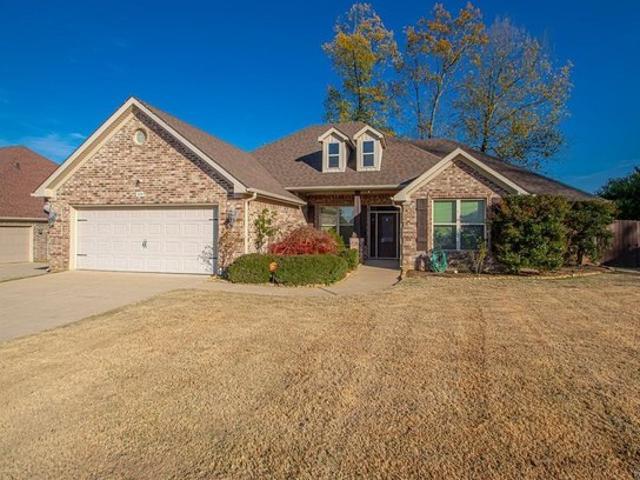 3018 Dapple Gray Rd, Benton, AR 72015