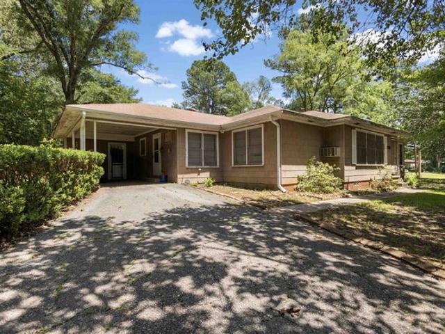 3018 Florence St, Kilgore, TX 75662